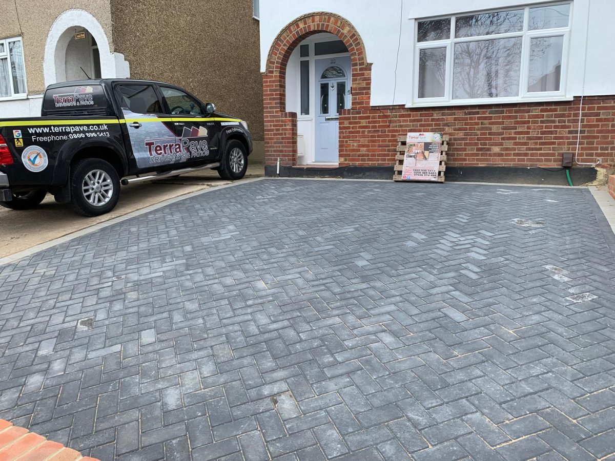 Paving Contractors Cowden | Block Paving Specialists