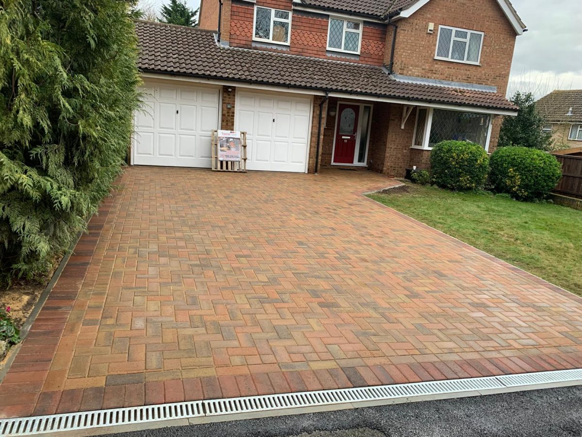 Paving Installers Eastfields | Block Paving Specialists